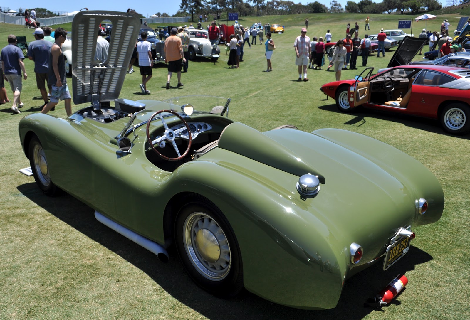 ELECTRIC CAR: Jerry Wood's 1953 Glasspar G2, with a 331 hemi, and he's ...