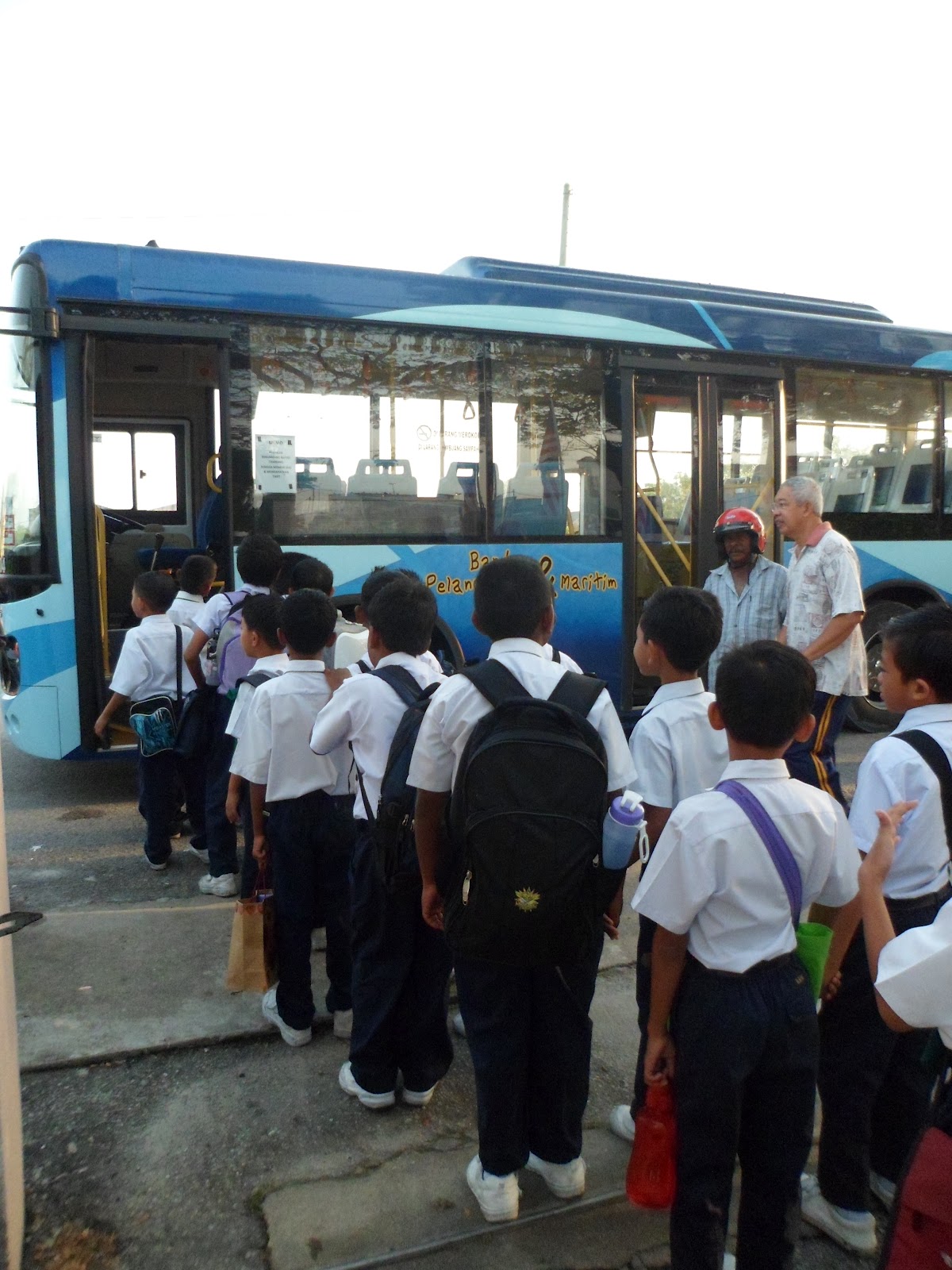 PUSAT SUMBER SK ST FRANCIS: Lawatan Sambil Belajar -Tajaan Bas Amanjaya ...