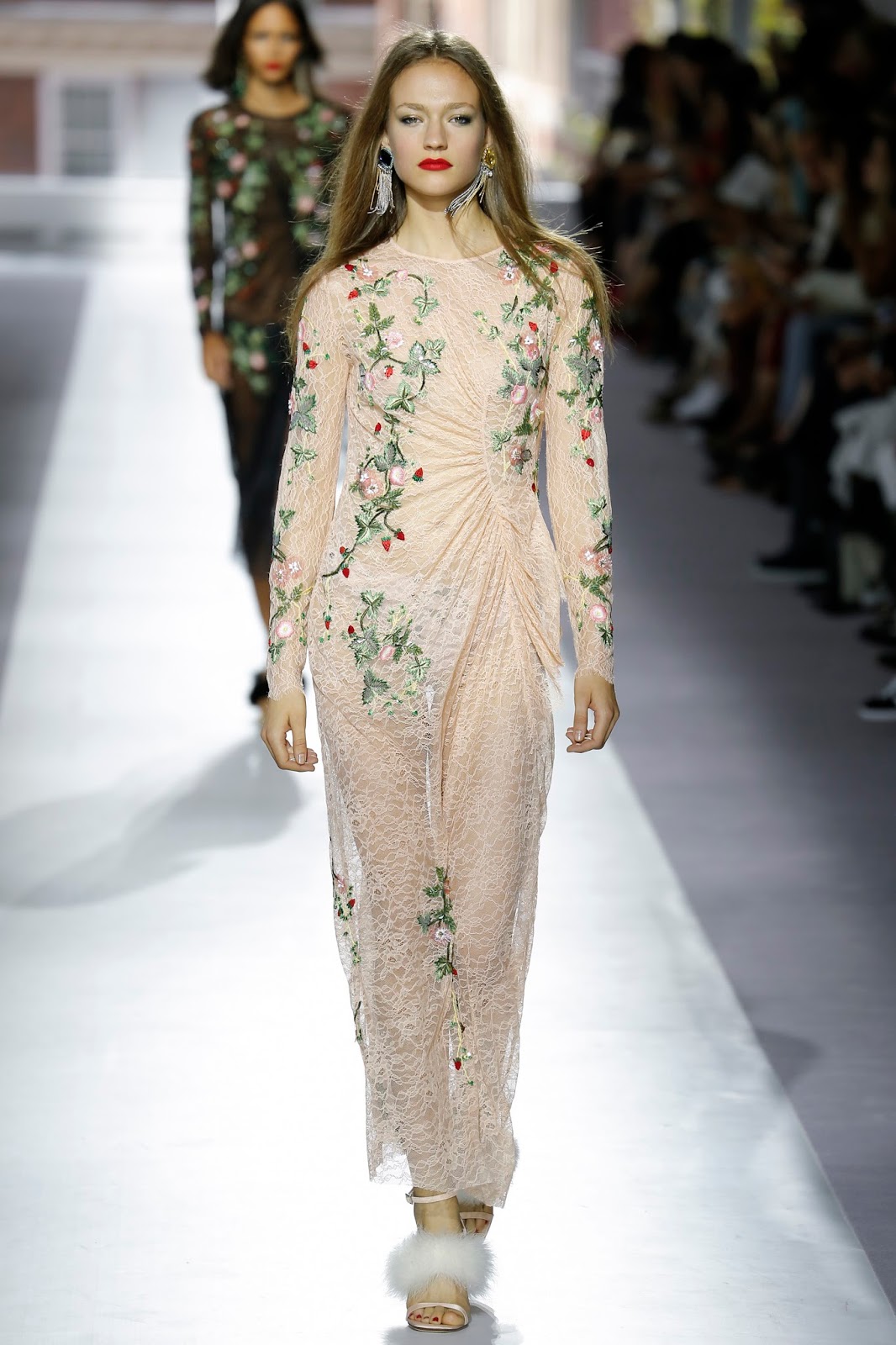 Serendipitylands: TOPSHOP UNIQUE - FASHION WEEK LONDON SPRING 2016