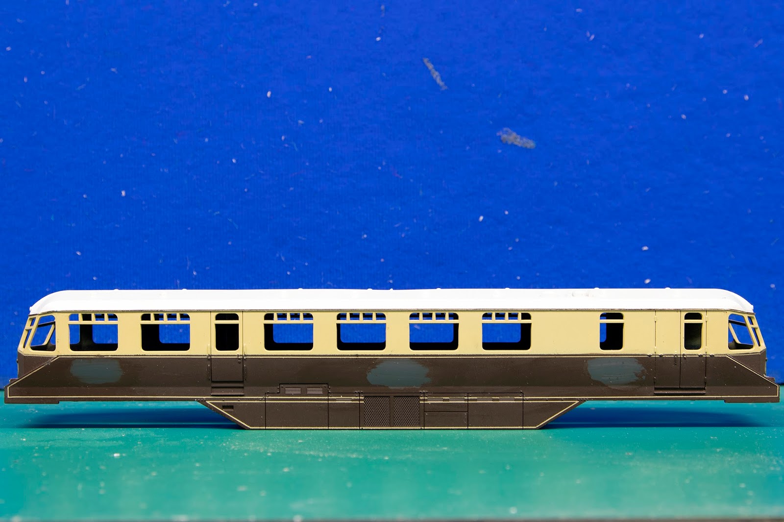 Pix Valley : GWR AEC railcar a winters tale