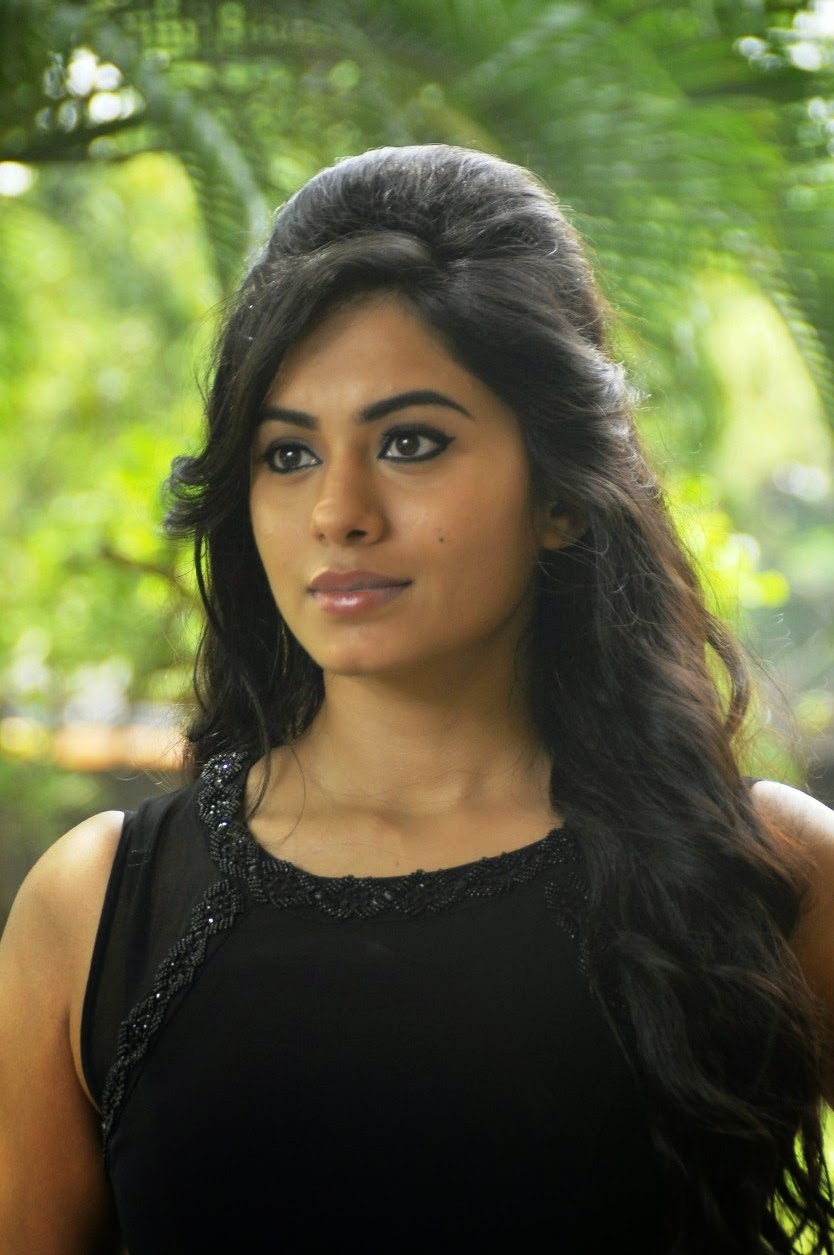 Deepa Sannidhi sizzling at Enakkul Oruvan |Tamil Cinema News Updates ...
