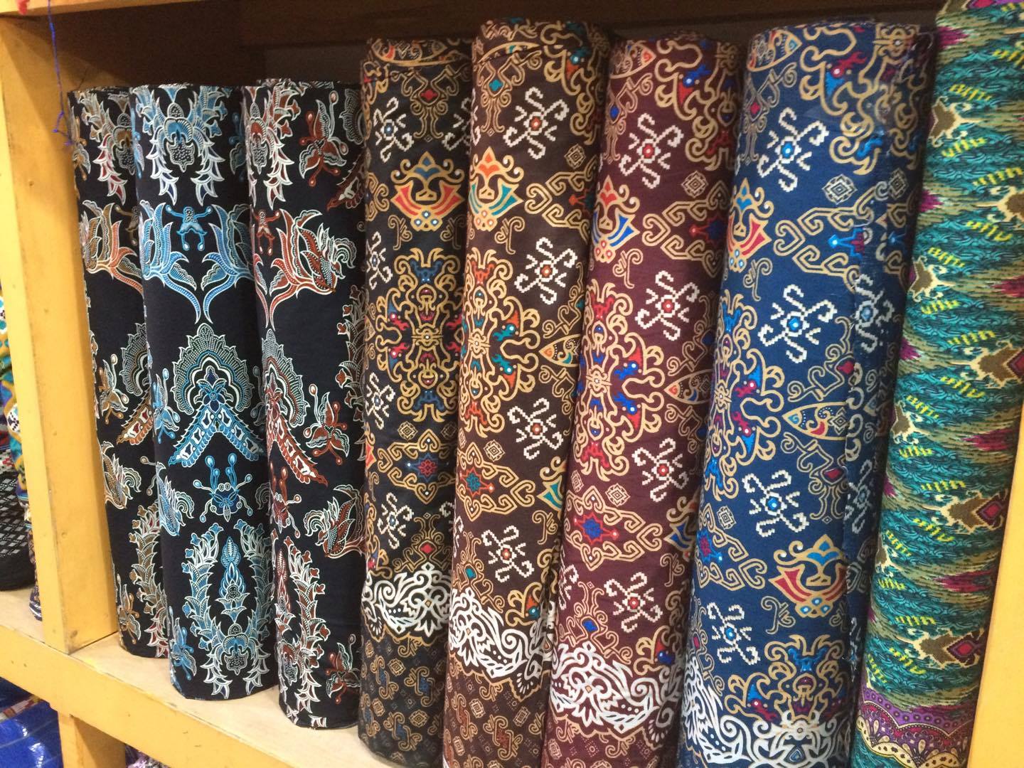 Kain Motif Dayak 1 - Dayak Chemistry