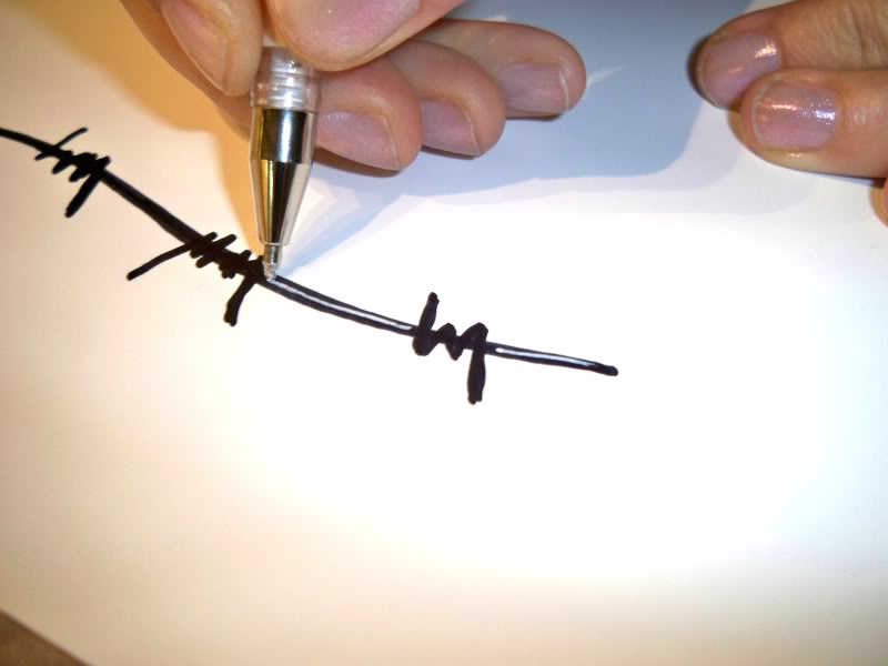 Such a Pretty Mess: Tutorial: Barb Wire embellishment / Grunge Effects