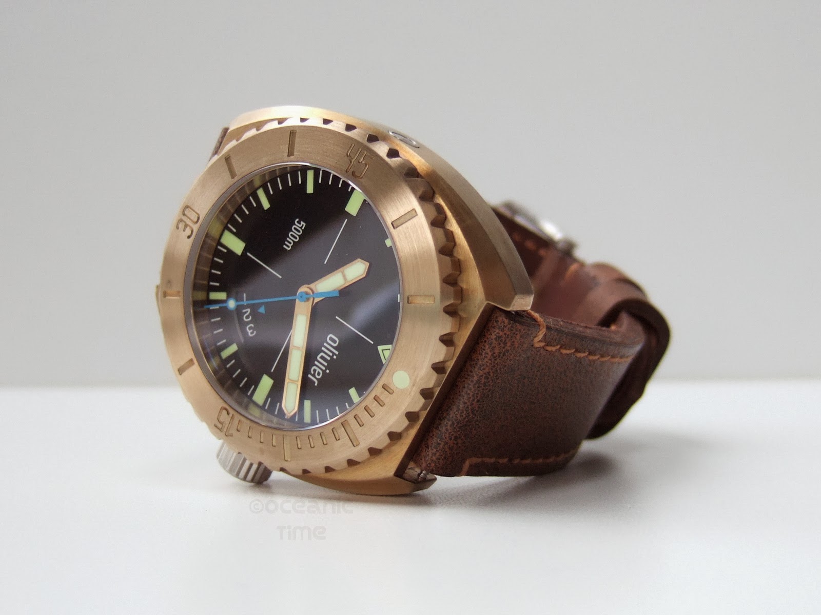 All Best Watches : OLIVIER Bronze Diver ETA Nº8