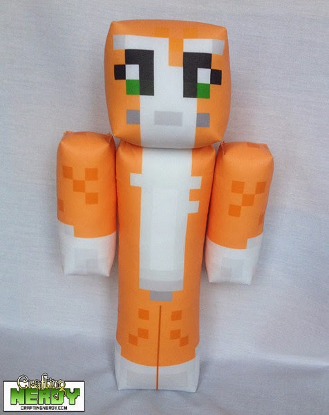 CraftingNerdy: Plush Minecraft Inspired Stampylongnose toy