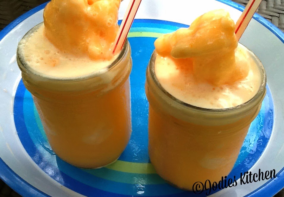 Jodies Kitchen: Tropical Orange Float