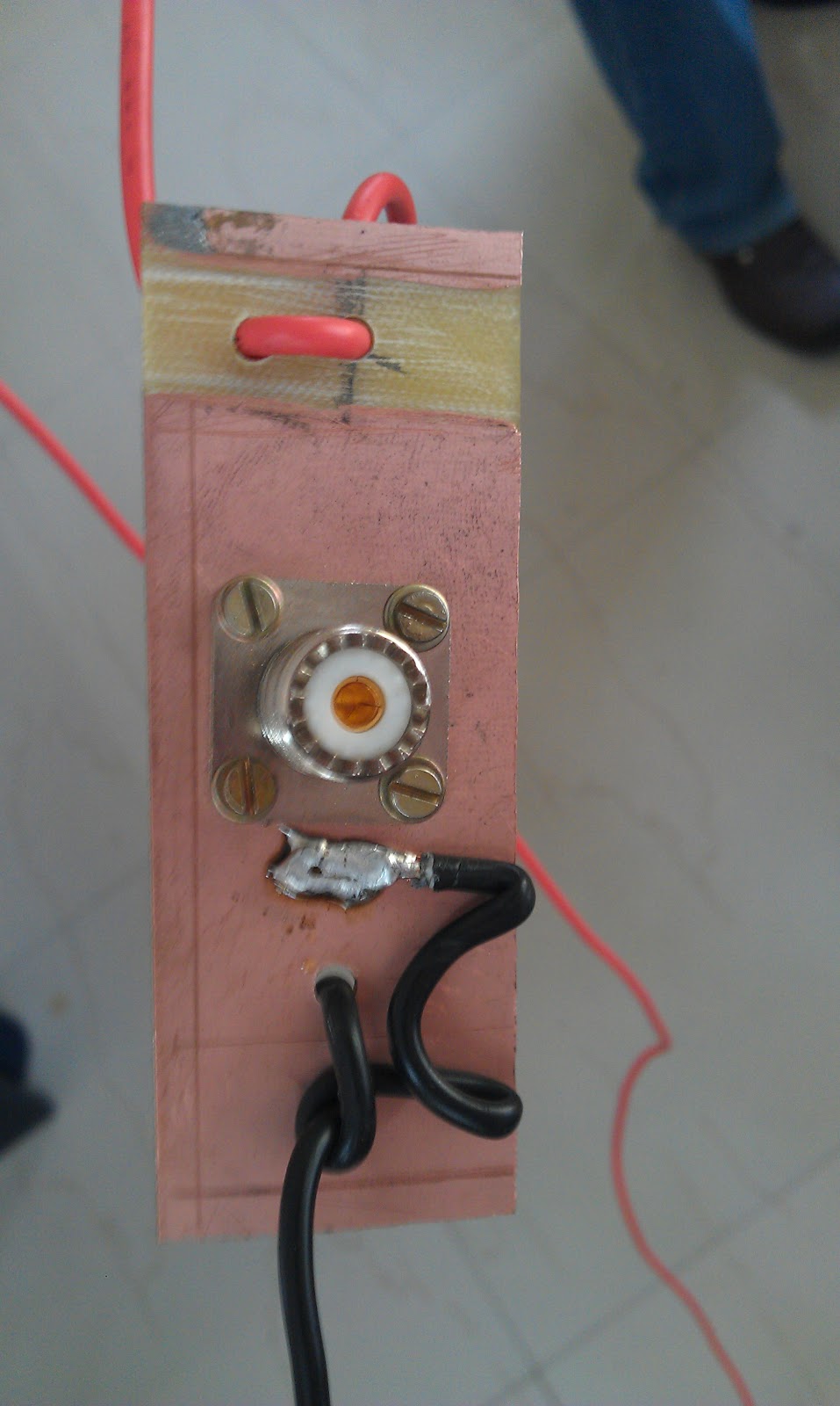 Ham Radio MIPL: Inverted 'V' Dipole Antenna