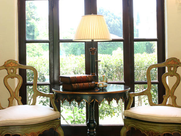 Contoh desain ruang duduk di Pojok Ruangan ~ Design Rumah