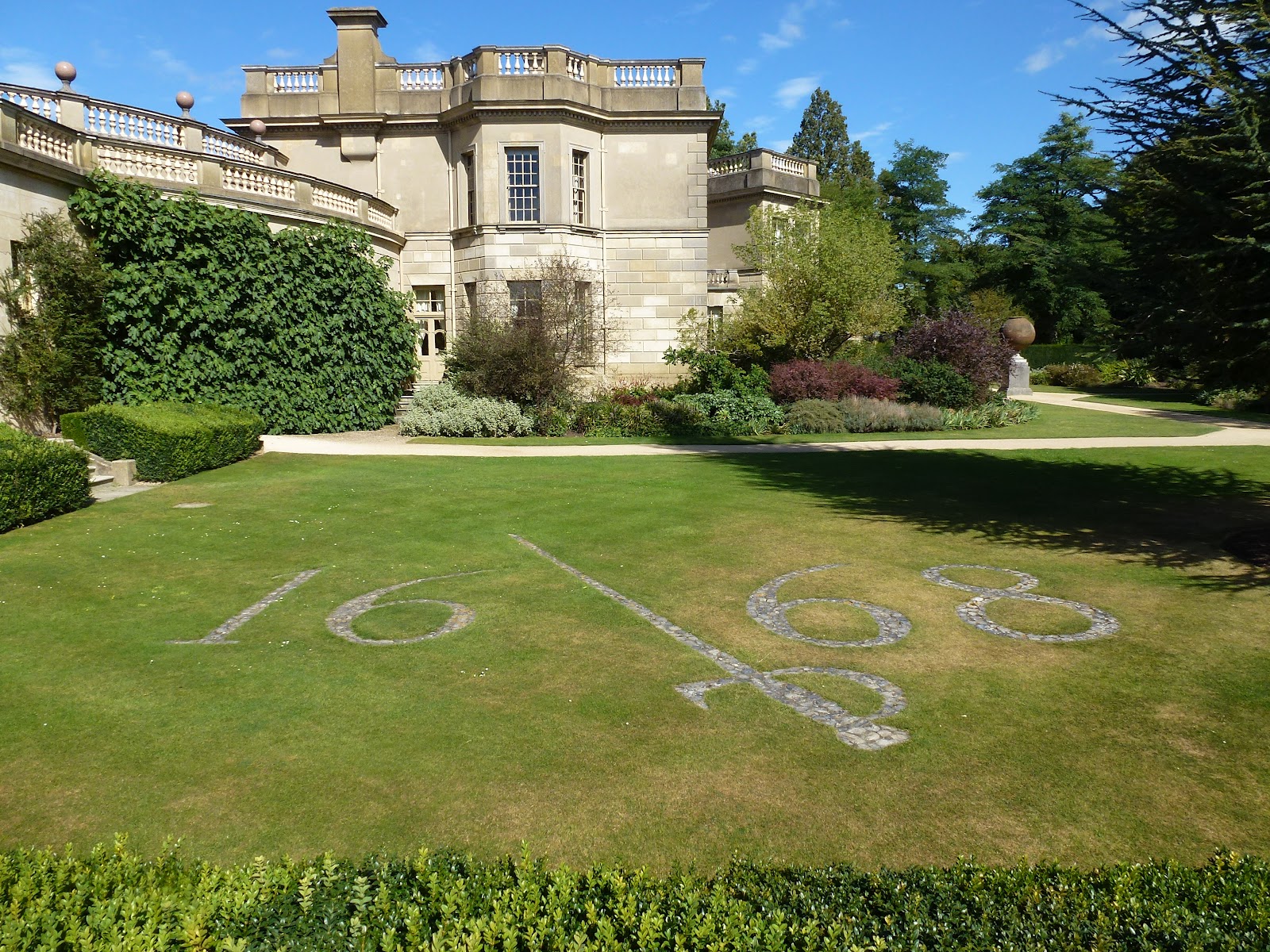 NB Rock 'n' Roll: Cliveden House - a must visit!