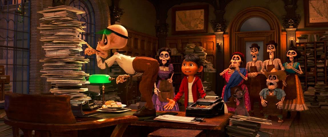 Sarah's Blog Of Fun Loves Disney: Disney/Pixar's Coco Opens In Theaters ...