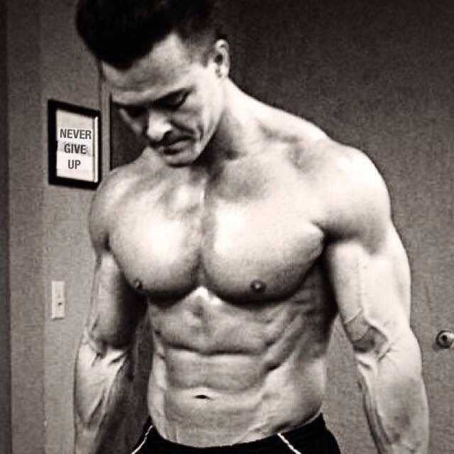 Beefcakes of Wrestling: Muscle Monday : Dustin Starr