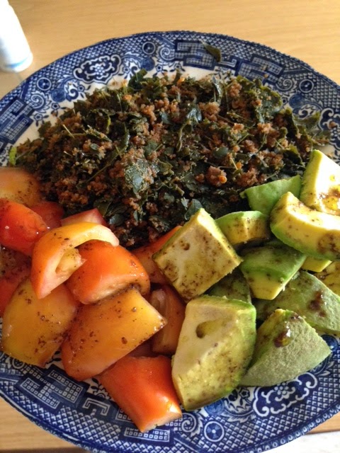 DIARY OF A NAIJA MOM: moringa salad (zogale in hausa)
