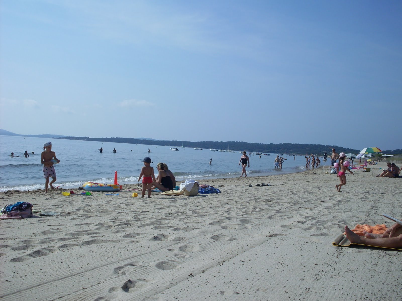 LOCATION STUDIO LA CAPTE: la plage à 100 mètres