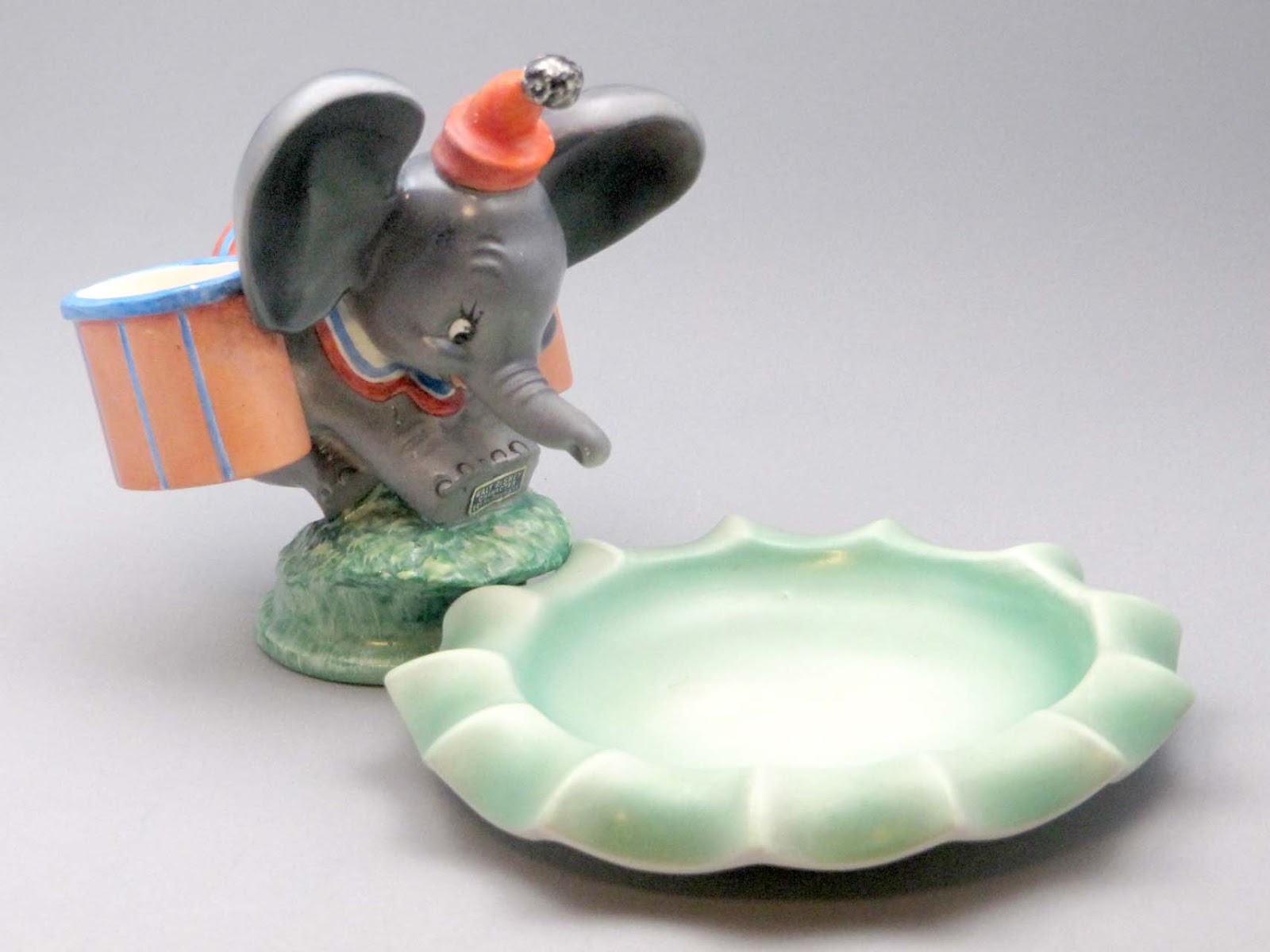 Random Neat Stuff: Disney Goebel Visual Guide - A Catalog of the First ...