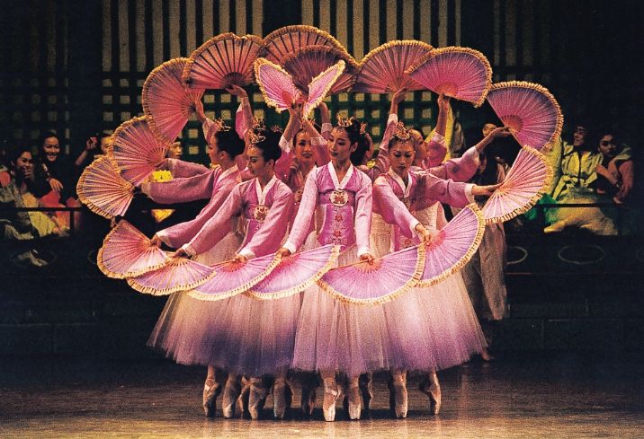 hey you !!!: Buchaechum