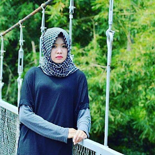 SCANDAL VIDEO MESUM ABG MONTOK SEXI SEDANG M