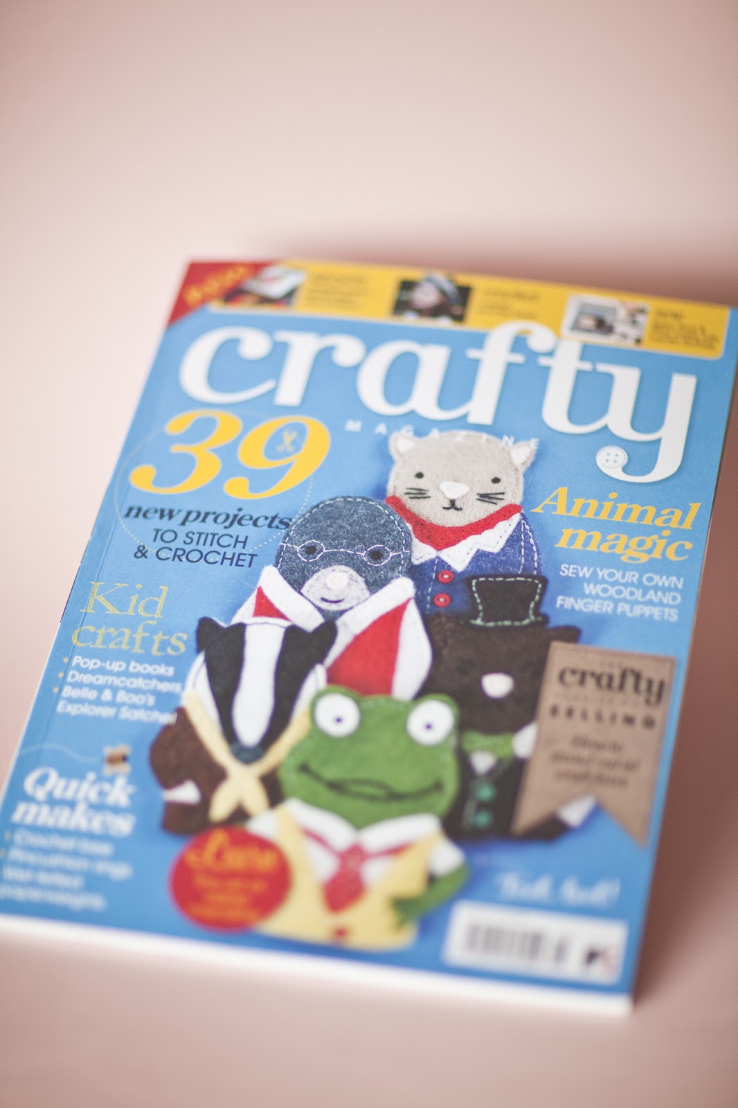 Live it . Love it . Make it.: Craft Magazines