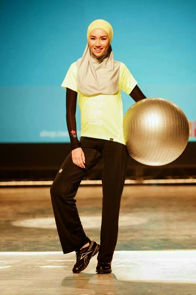 Fat Old Man Running: World's First Muslimah Activewear Fashion Show
