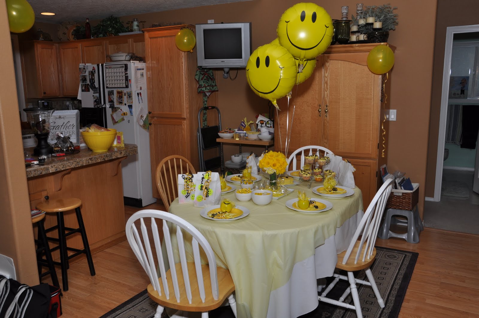 Pretzels and Punch: Smiley Face Birthday Party