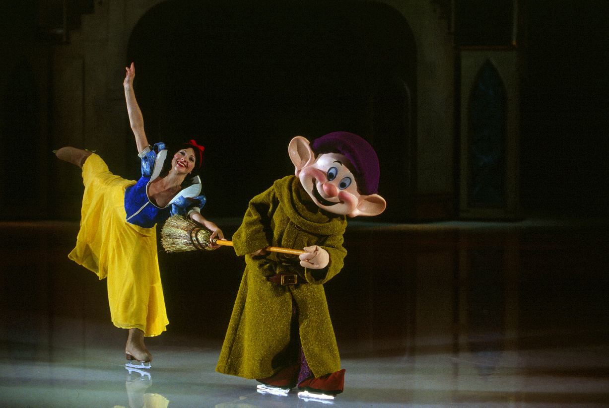 Filmic Light - Snow White Archive: Disney's Snow White on Ice