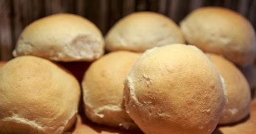 Deja-MOO: DejaMOO Cuban Buns