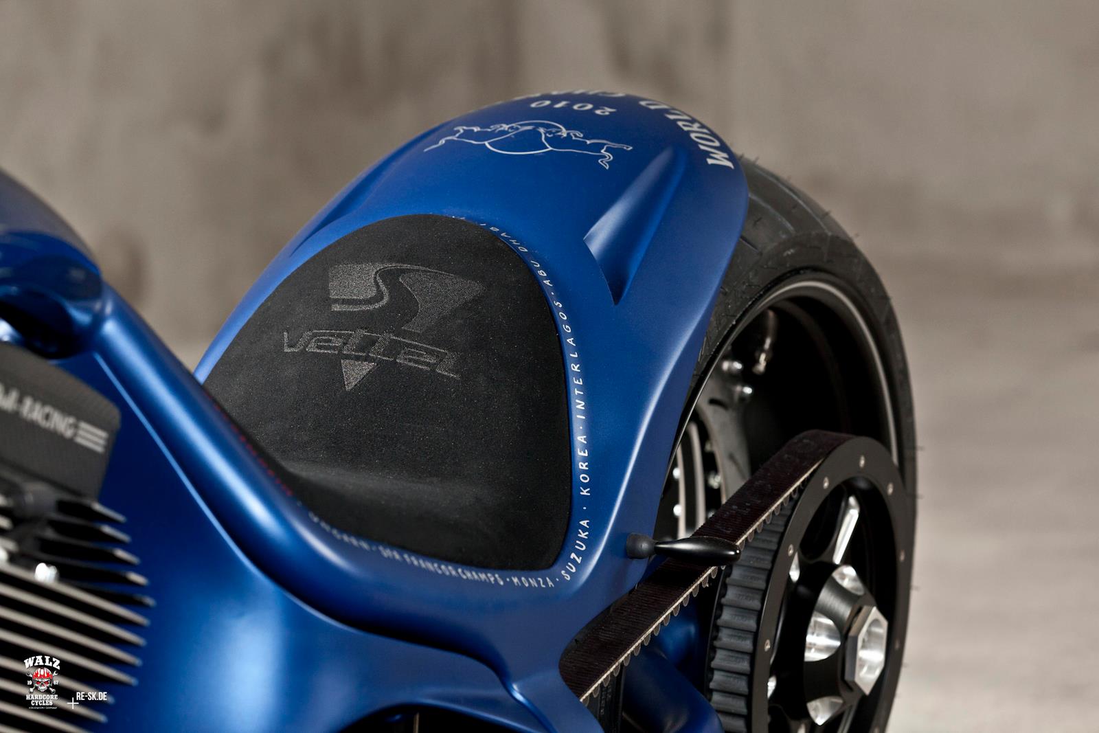 Racing Cafè: "The World Champion Project" by Walz Hardcore Cycles