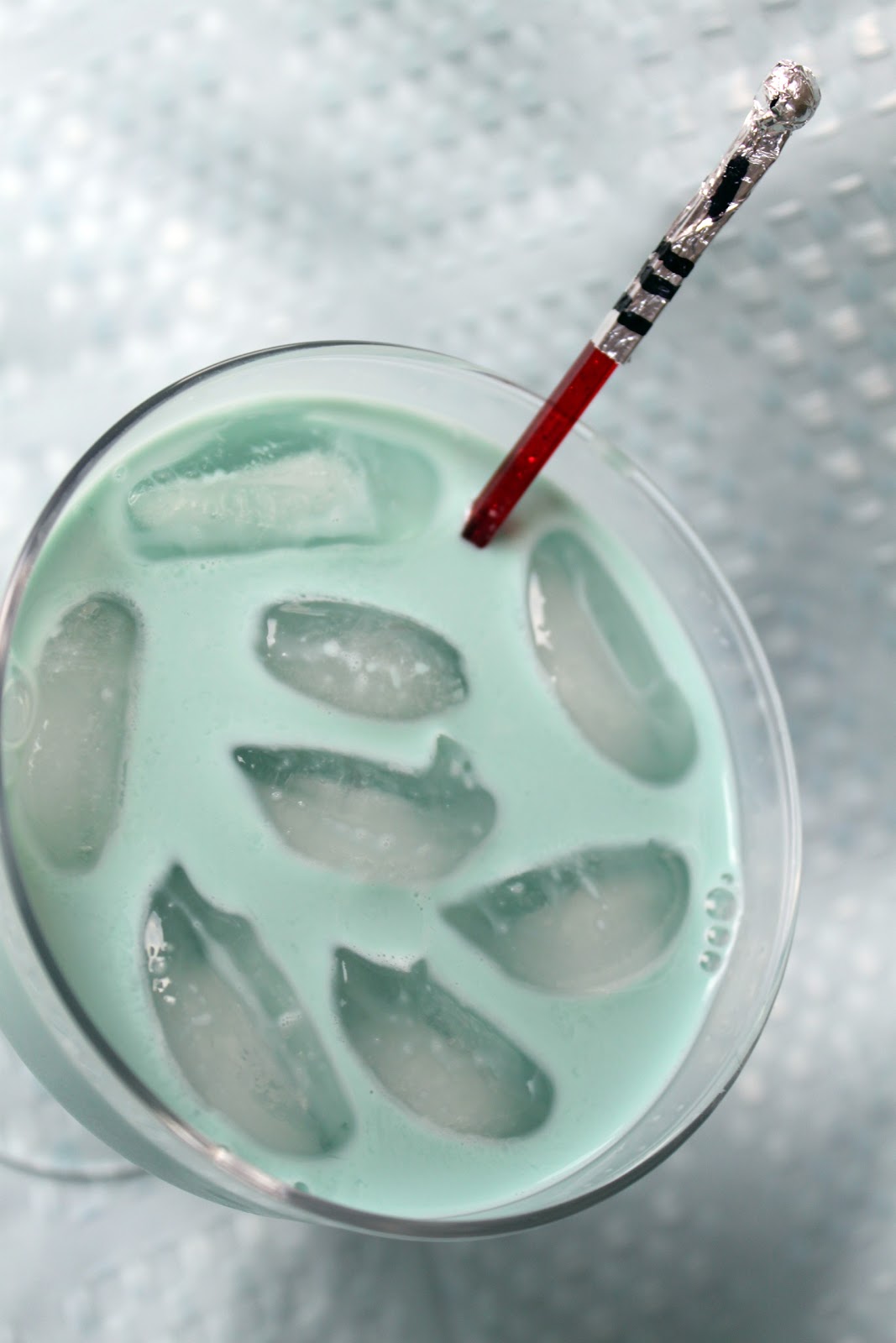 Clutzy Cooking: Blue Milk Cocktail