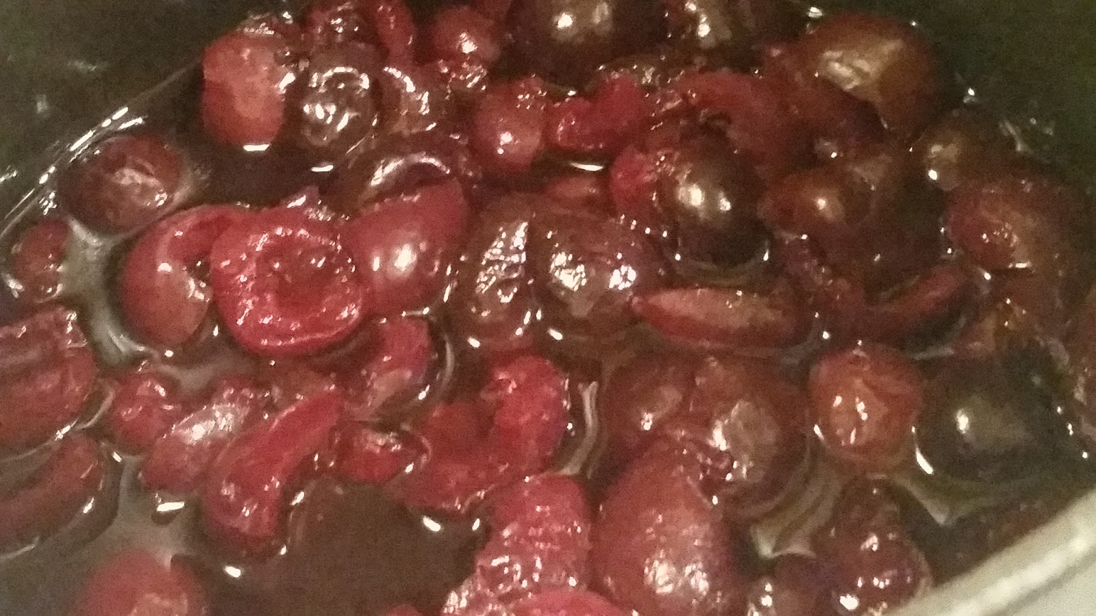 sweetcomfortkitchen: Cardamom-Honey Panna Cotta with Cherries