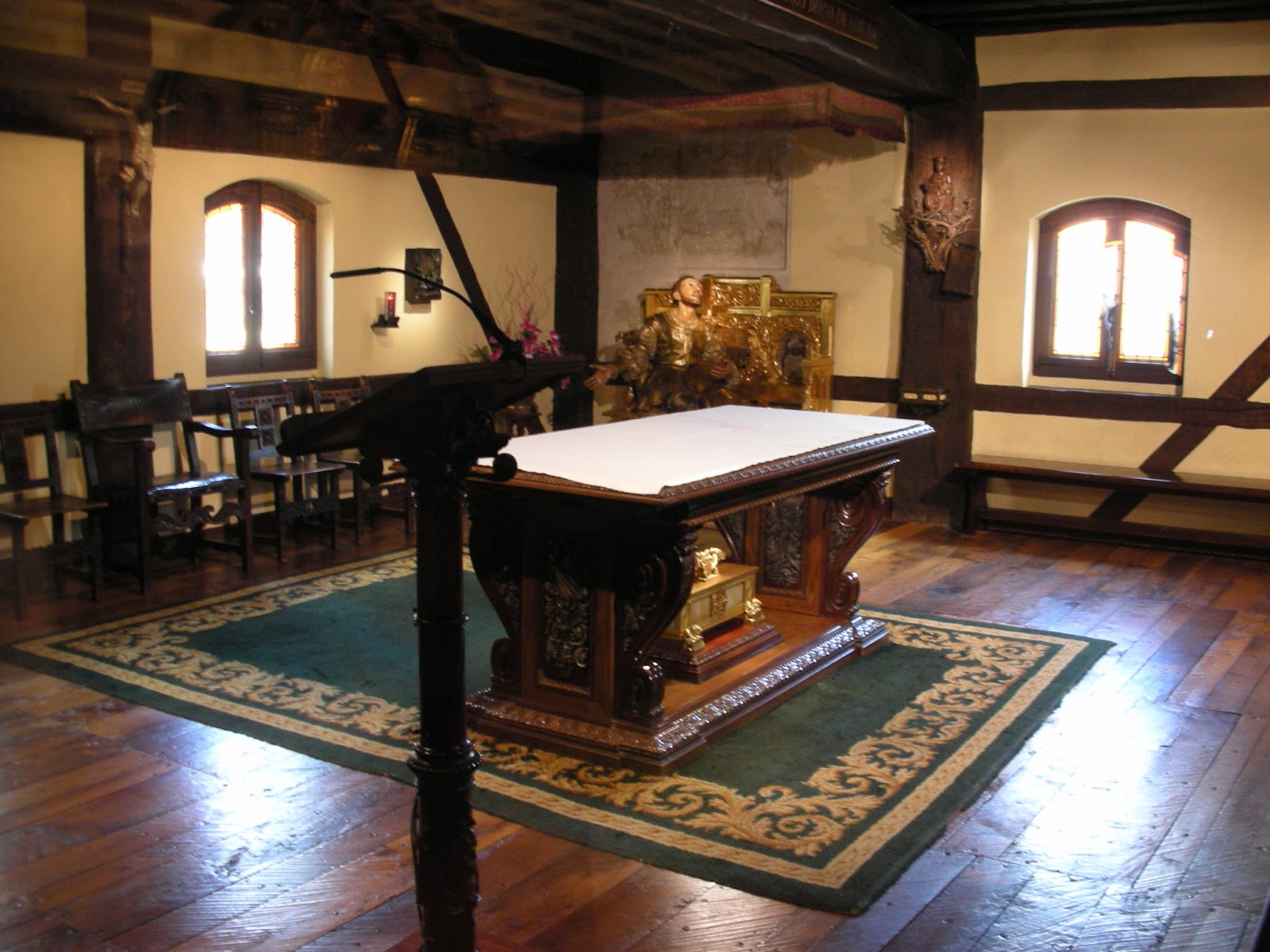 Splash of Yellow: The inspiring life story of St. Ignatius of Loyola