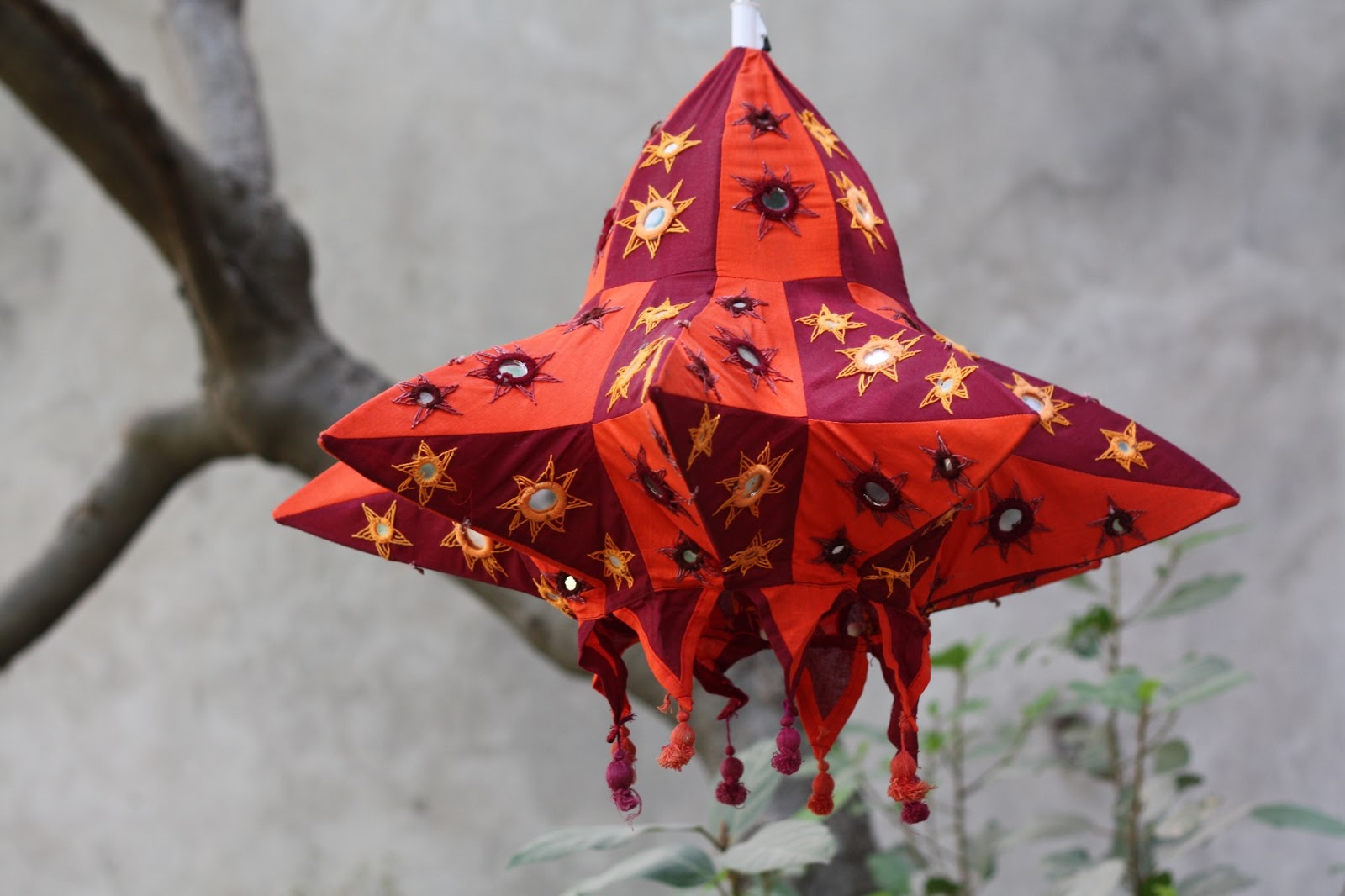 The Color Caravan: Pipli applique work - the vibrant craft from Orissa