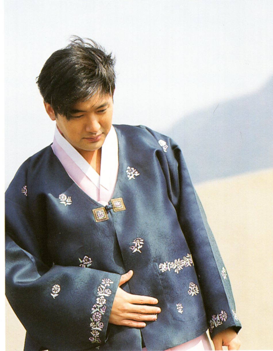 FolkCostume&Embroidery: Traditional Costumes of the Korean People, part ...