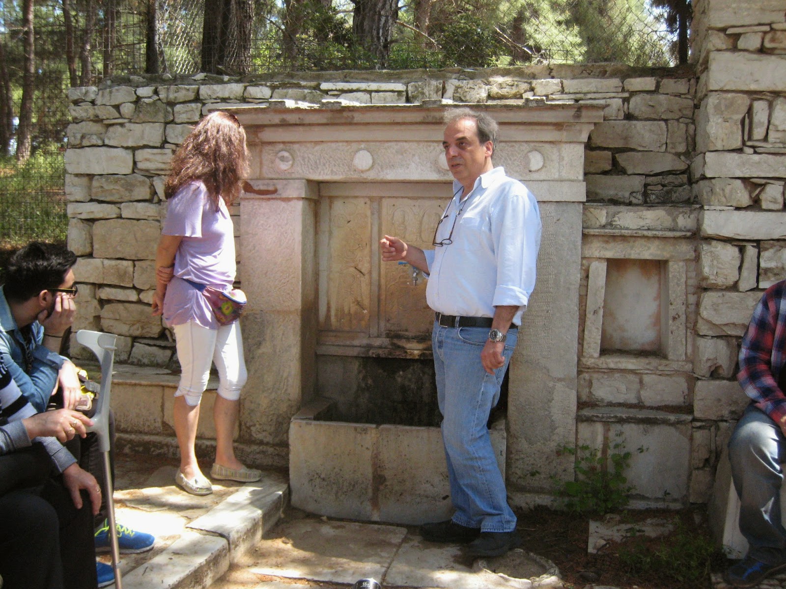 en-pneusi: Ο ΠΑΙΔΙΚΟΣ ΚΗΠΟΣ Δ. ΠΙΚΙΩΝΗ ΣΤΗ ΦΙΛΟΘΕΗ ΧΘΕΣ, ΣΗΜΕΡΑ, ΑΥΡΙΟ.