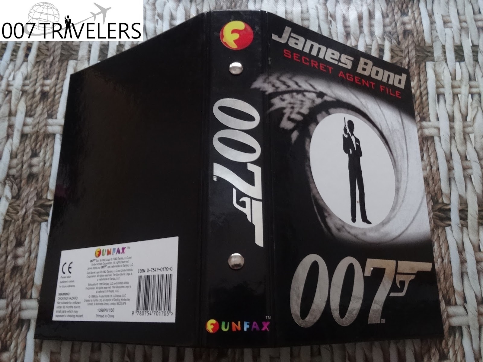 007 TRAVELERS: 007 Item: James Bond secret agent file