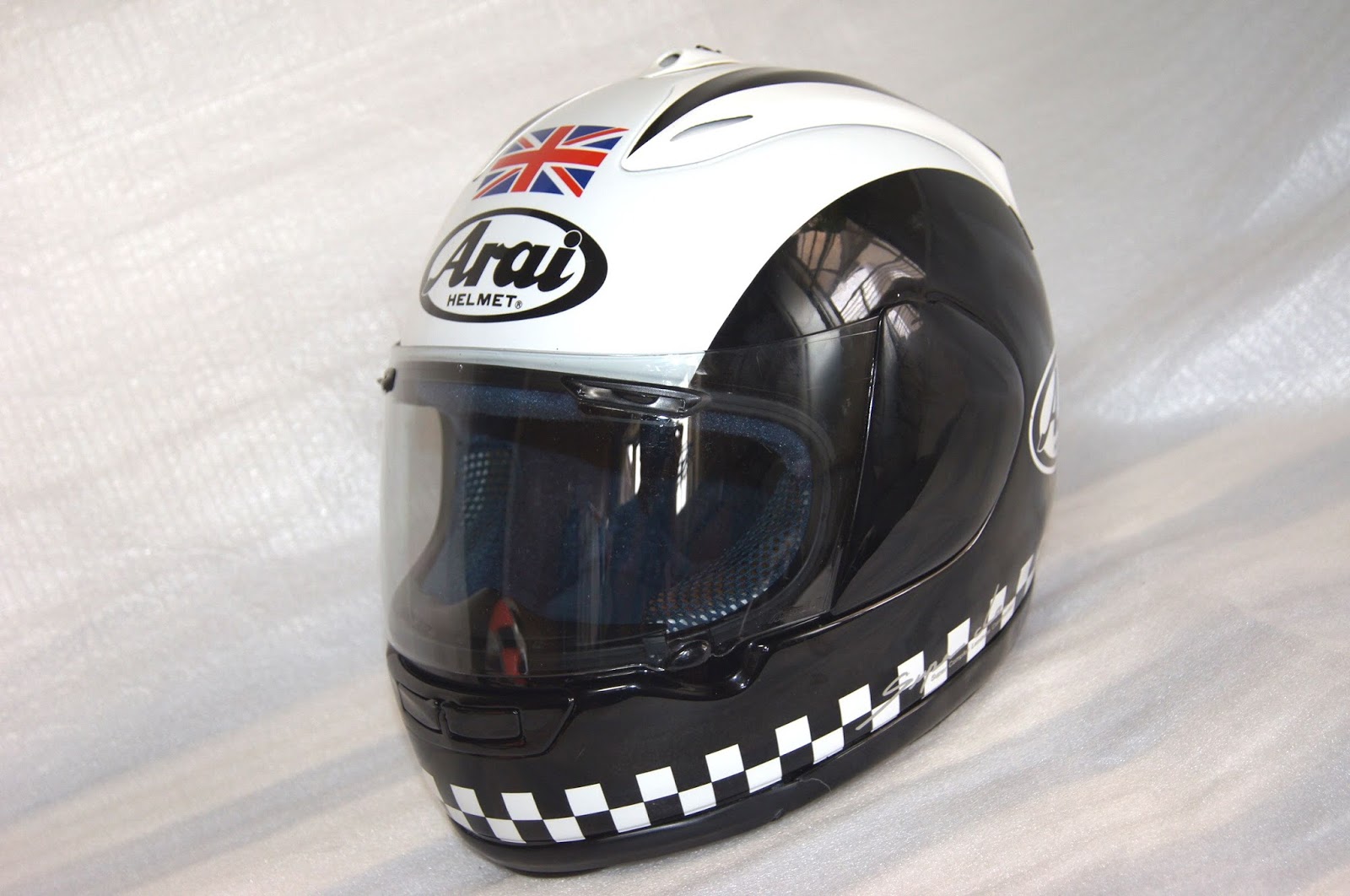 samurai‐bikers: Arai RACING Helmet RX-7 RR3 Phil Read official replica