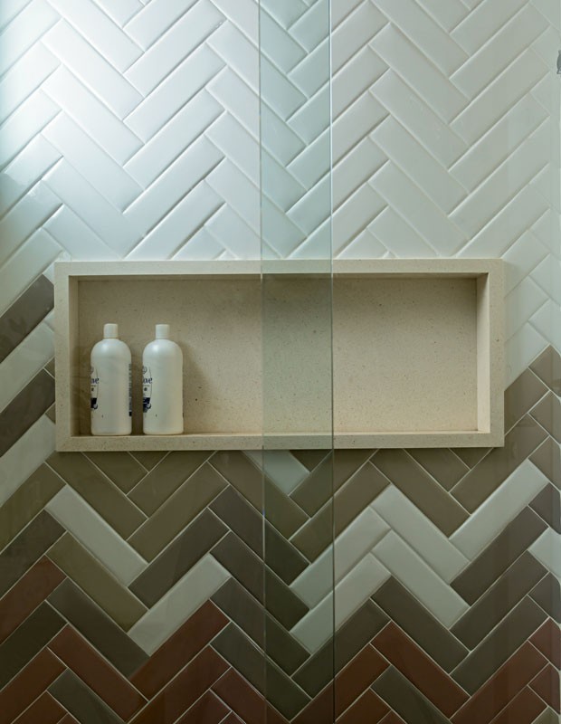 Banheiro Com Azulejo Em Paginação Espinha De Peixe Jeito De Casa Blog De Decoração E Arquitetura
