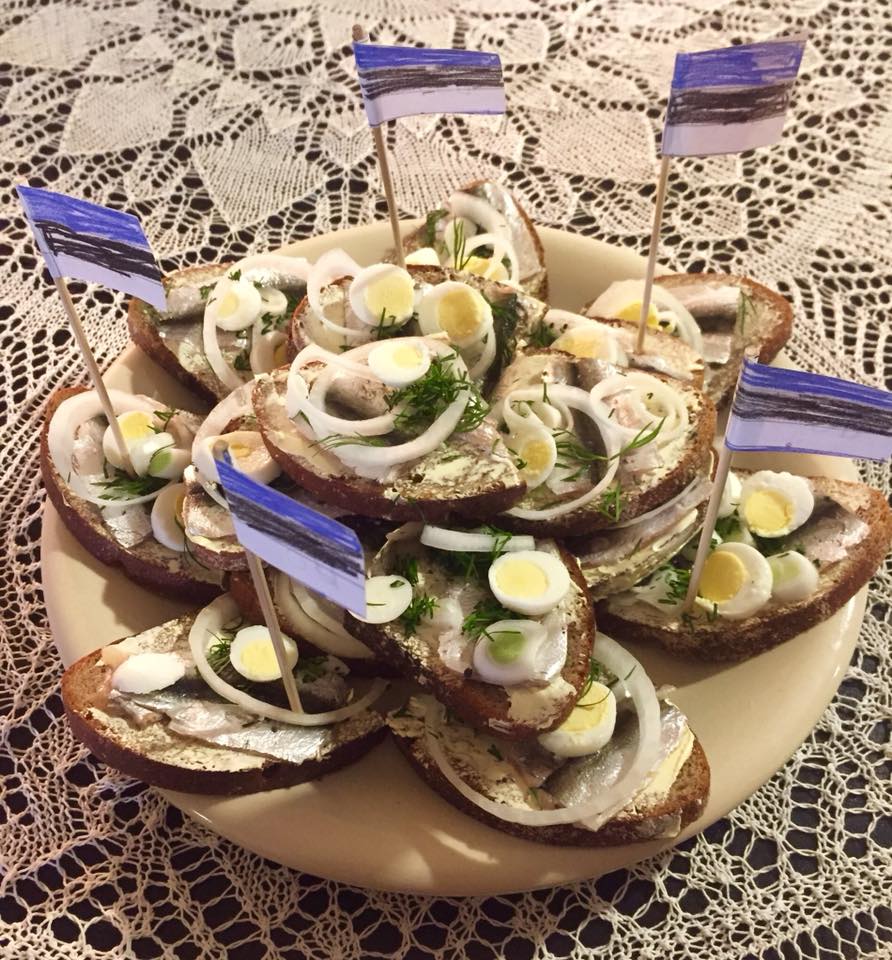 Spetsialisti toidublogi: Peatükk 77: Eesti Vabariigi 100 sünnipäeva söögid