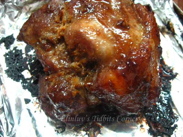Elinluv's Tidbits Corner: Roast Pork Neck