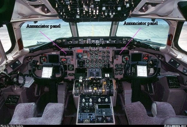 Cool Jet Airlines: Boeing 717 cockpit