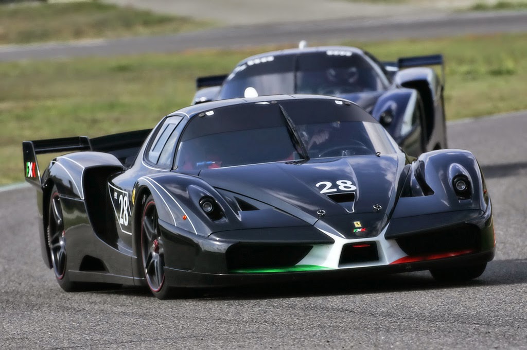 Mobil Mewah Ferrari Warna Hitam | Mobil Dan Motor