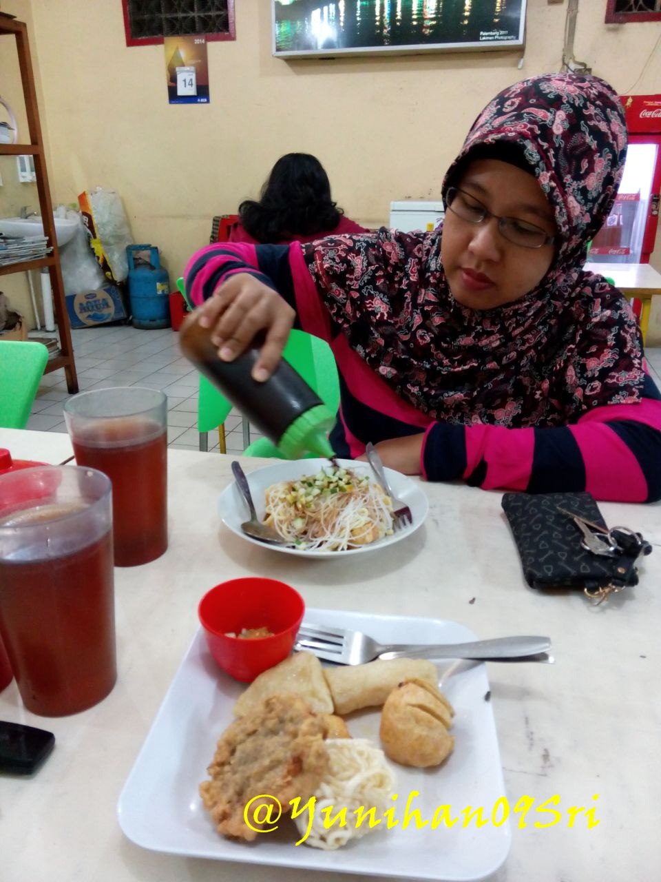 Nikmatnya Sensasi Pempek Dari Bali - Yuni Handono