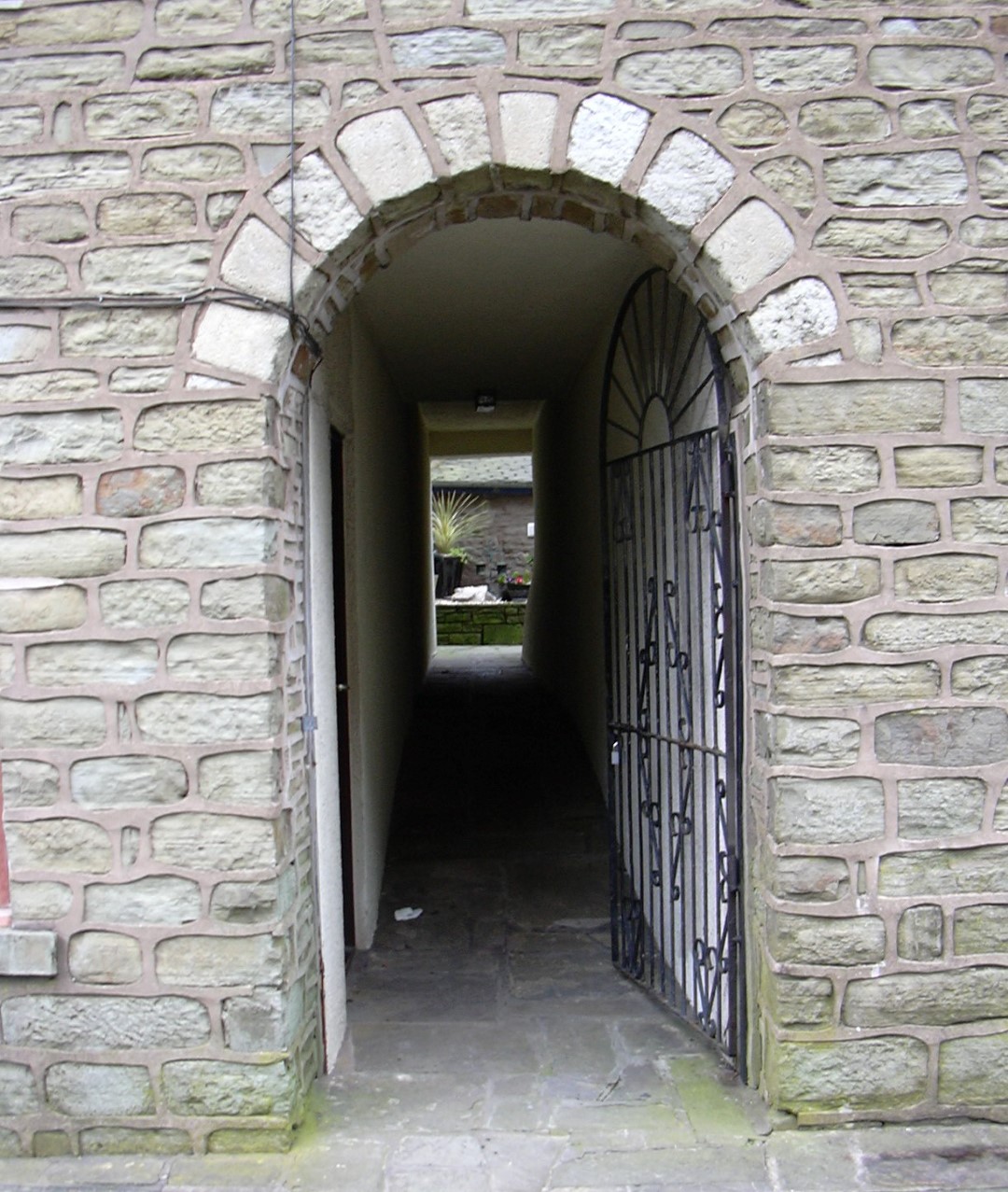 Haslingden Old and New...: SOME of the GINNELS, ALLEYWAYS AND SNICKETS ...
