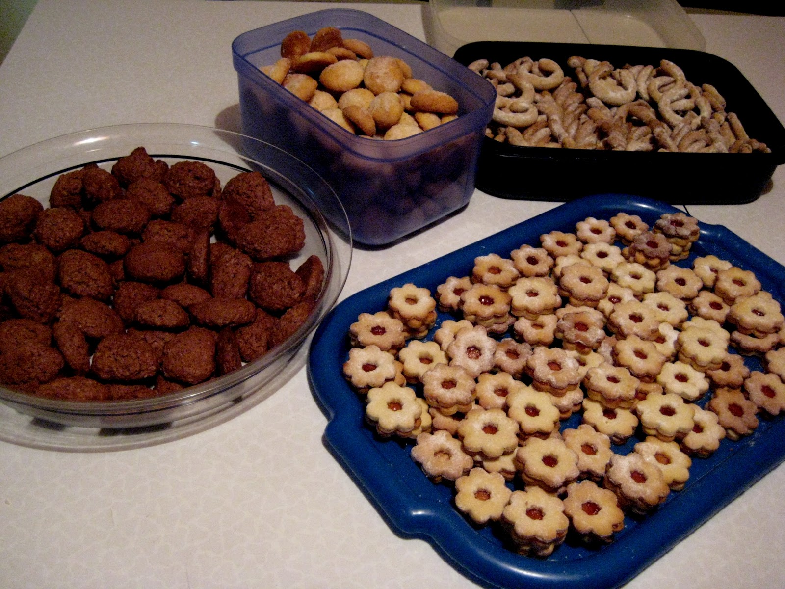 Sucré: Grandma´s christmas cookies / Babičini božični piškoti