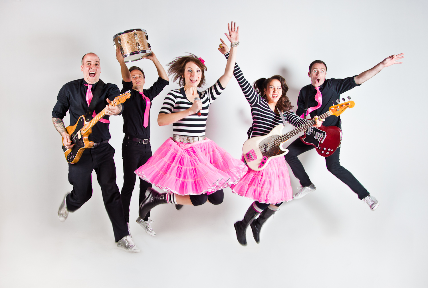 Shoreline Area News: Who's It? The Not-Its kindie band play in ...