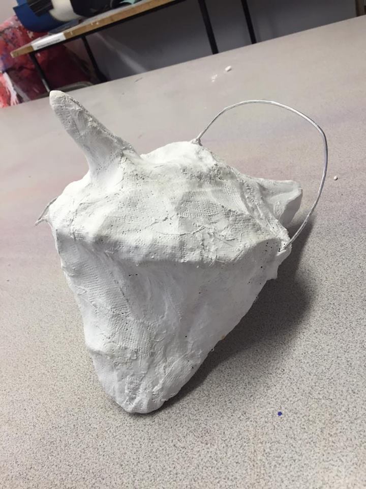 Ew, Ya nasteh: Surreal clay sculpture into mod rock sculpture