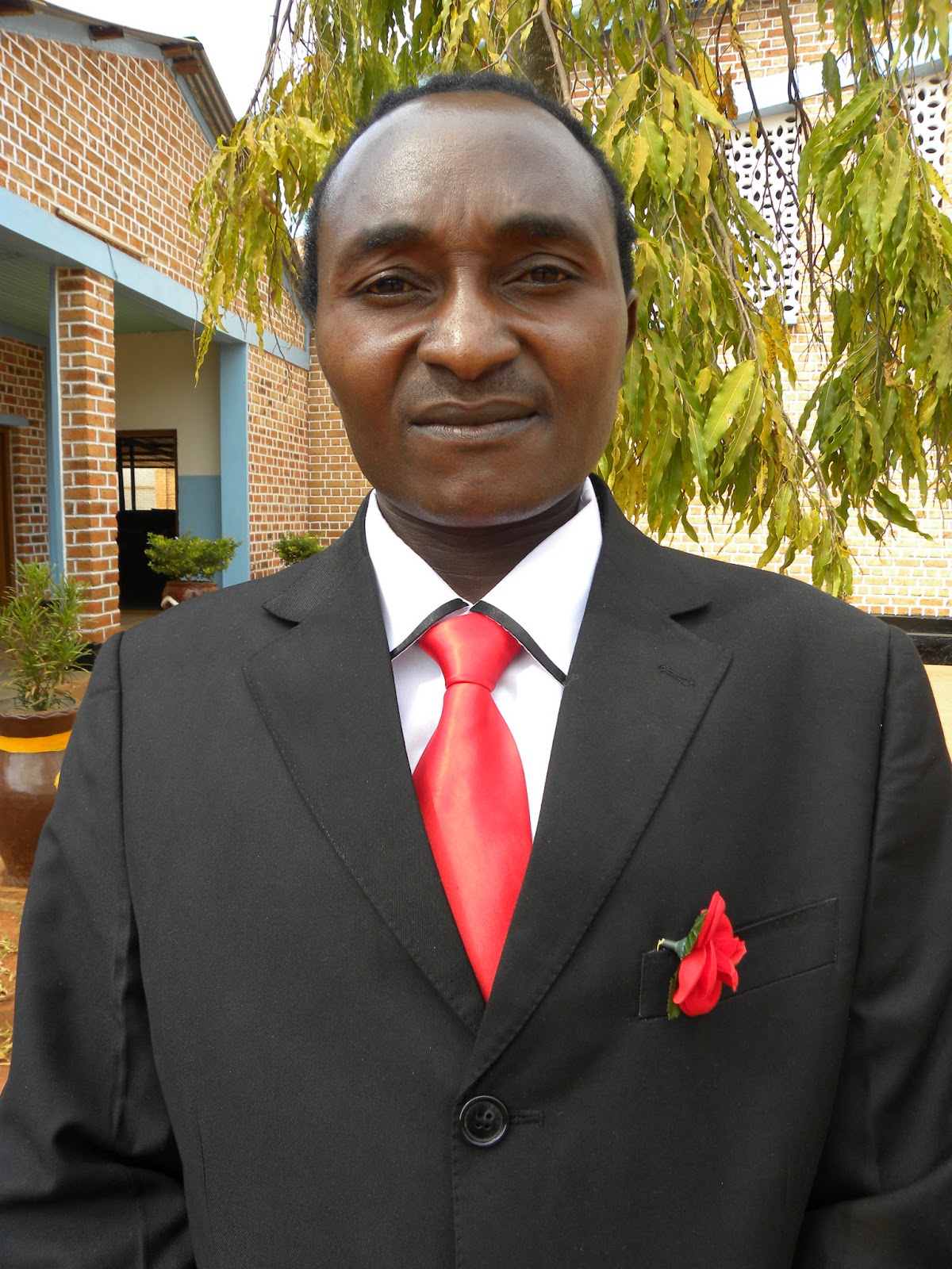 Mpenda: FAMILIA YA MTANGAZAJI GERSON MSIGWA YA FUNGA NDOA KWA PAMOJA ...