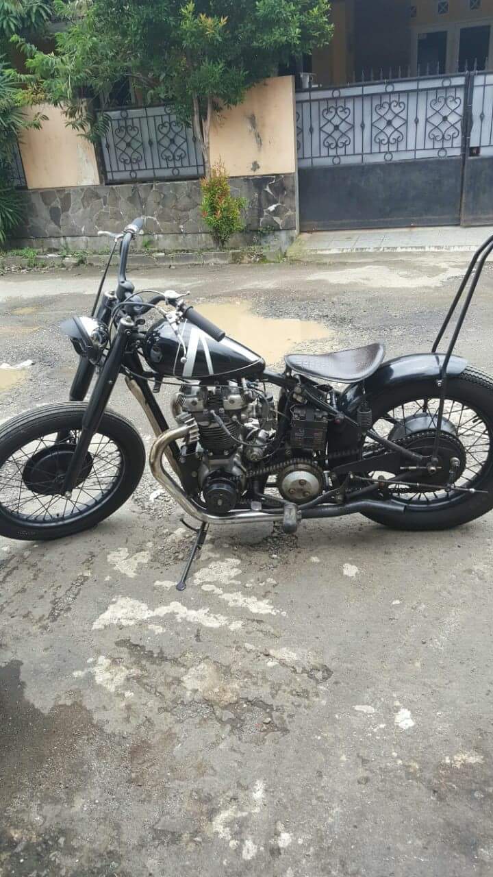 Dijokul Kastem Motor Triumph 650cc Thunderbird 6T Th52 Siapp Pakai ...