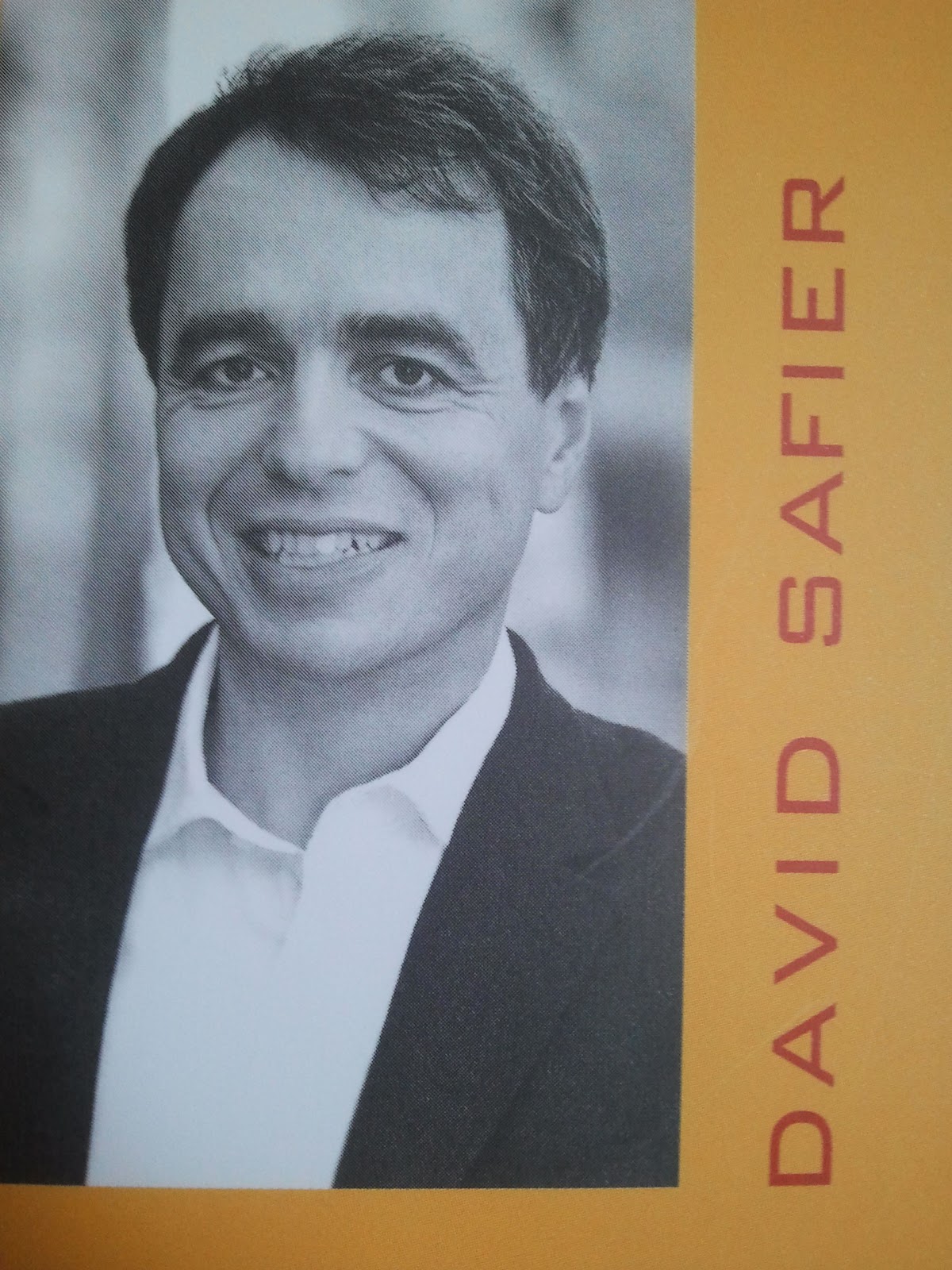 BOOKWORM: Happy Family von David Safier