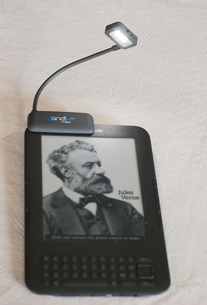 The Proverbs31 Mama: Ozeri Kandle eBook Reader Light Review