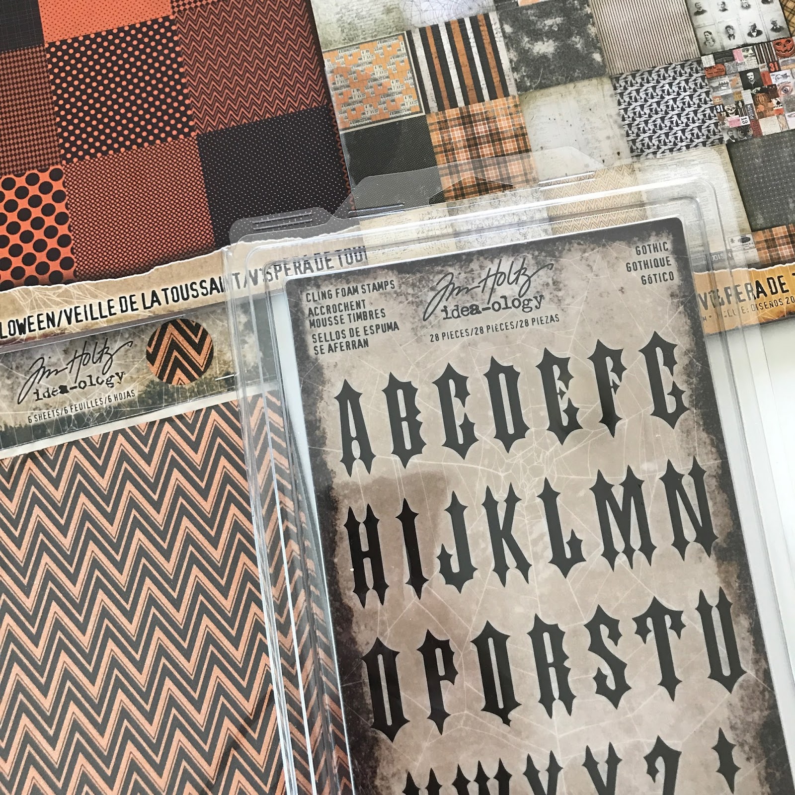 BlueMoon Scrapbooking: New Tim Holtz and BoBunny!