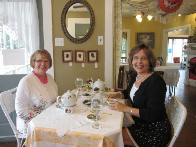 Relevant Tea Leaf: 2013 in Review